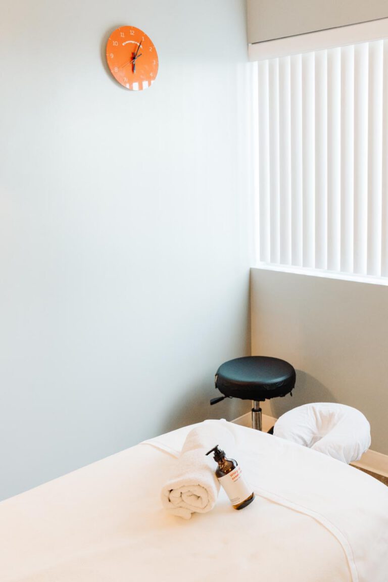 Massage Therapy in West Edmonton | Muscle Matters